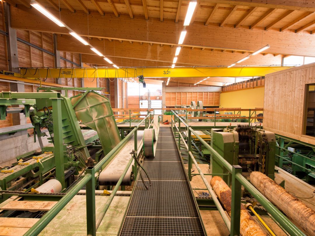 Max Assistent der Geschäftsleitung bei Holz Resch | MADE in FRG