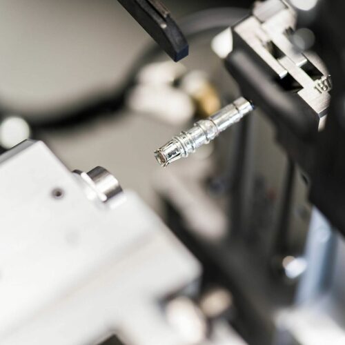 Komax SLE GmbH & Co. KG - MADE in FRG